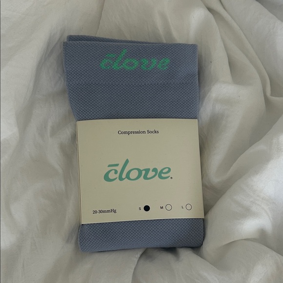 Clove | Accessories | Nwt Clove Blue Compression Socks Size Small ...